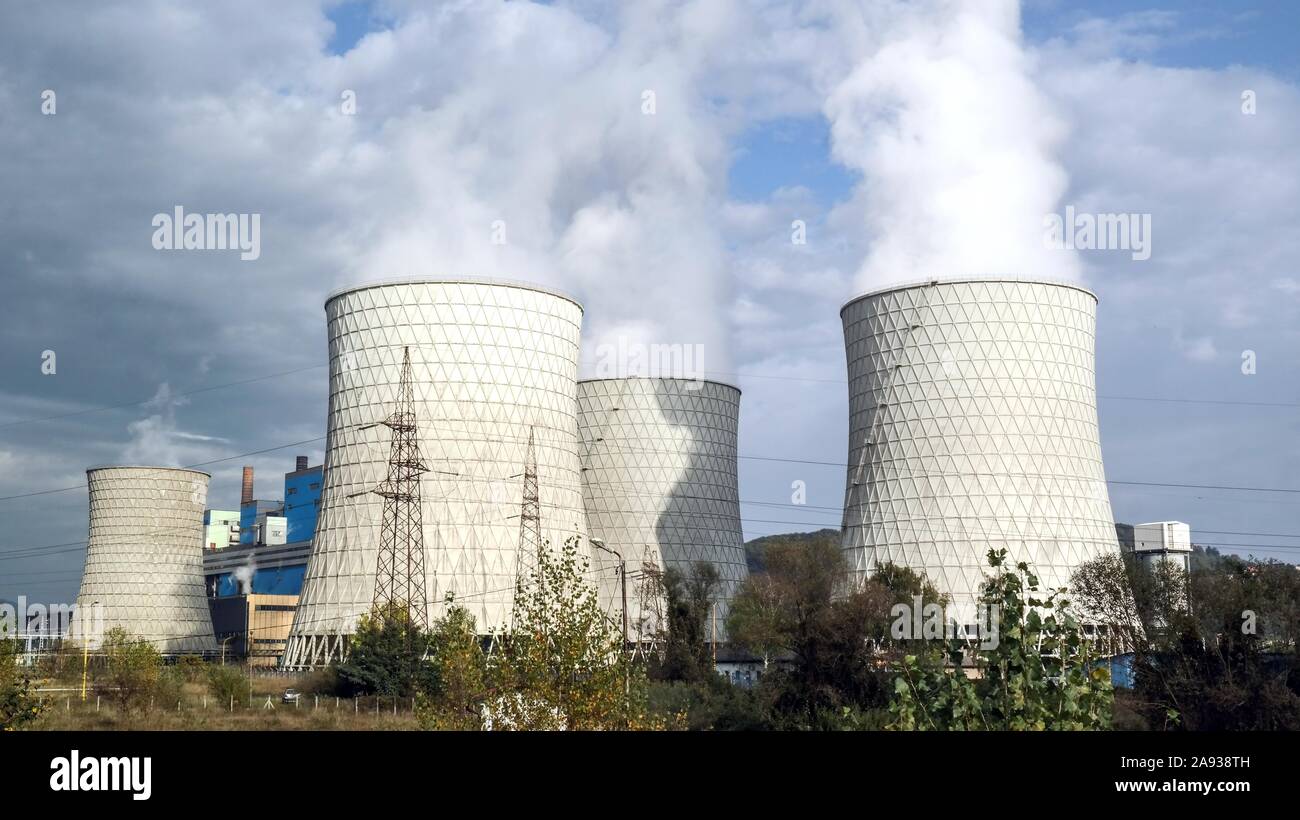 Thermoelektra Tuzla/power plant Tuzla Stock Photo - Alamy