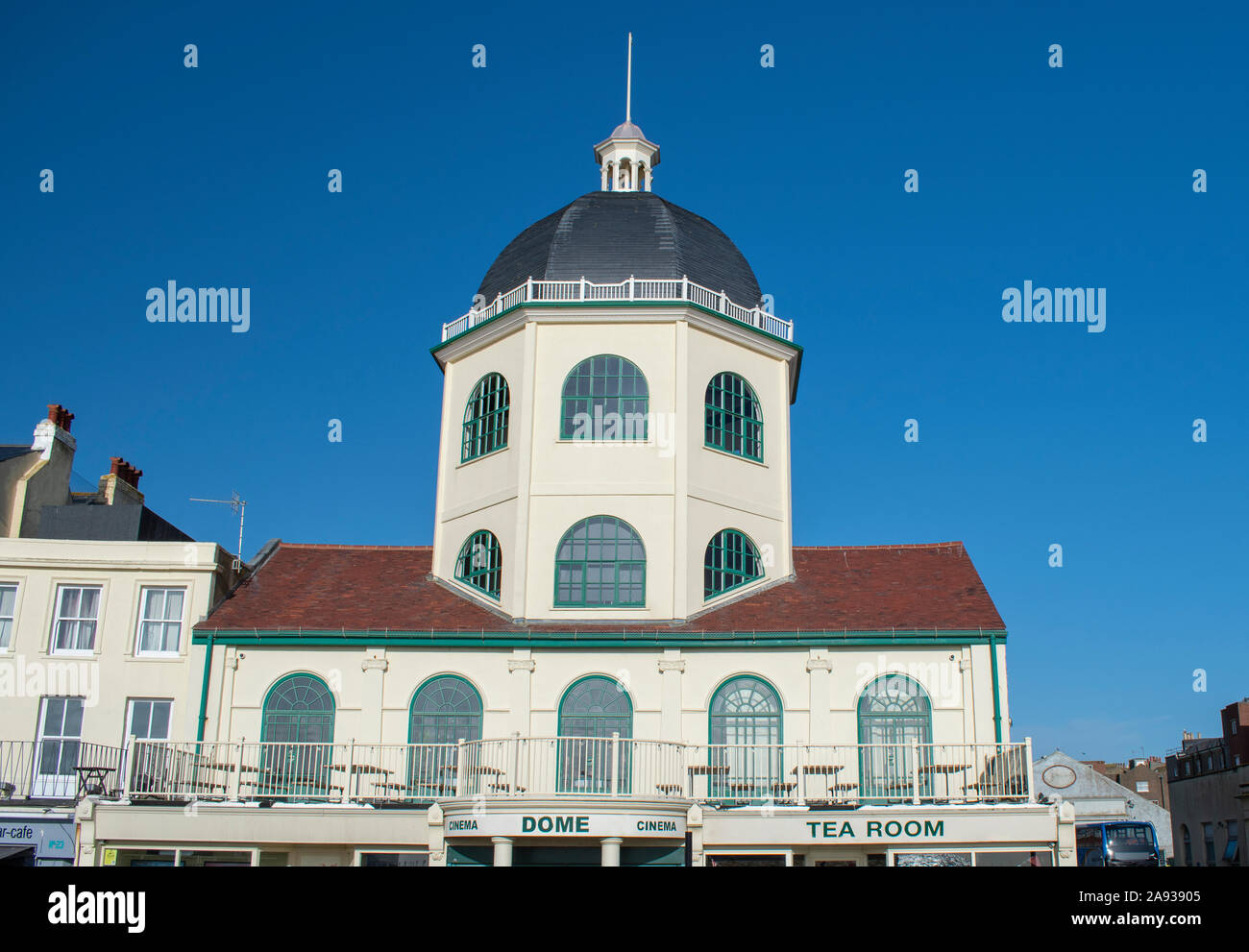 Worthing vintage hi-res stock photography and images - Alamy