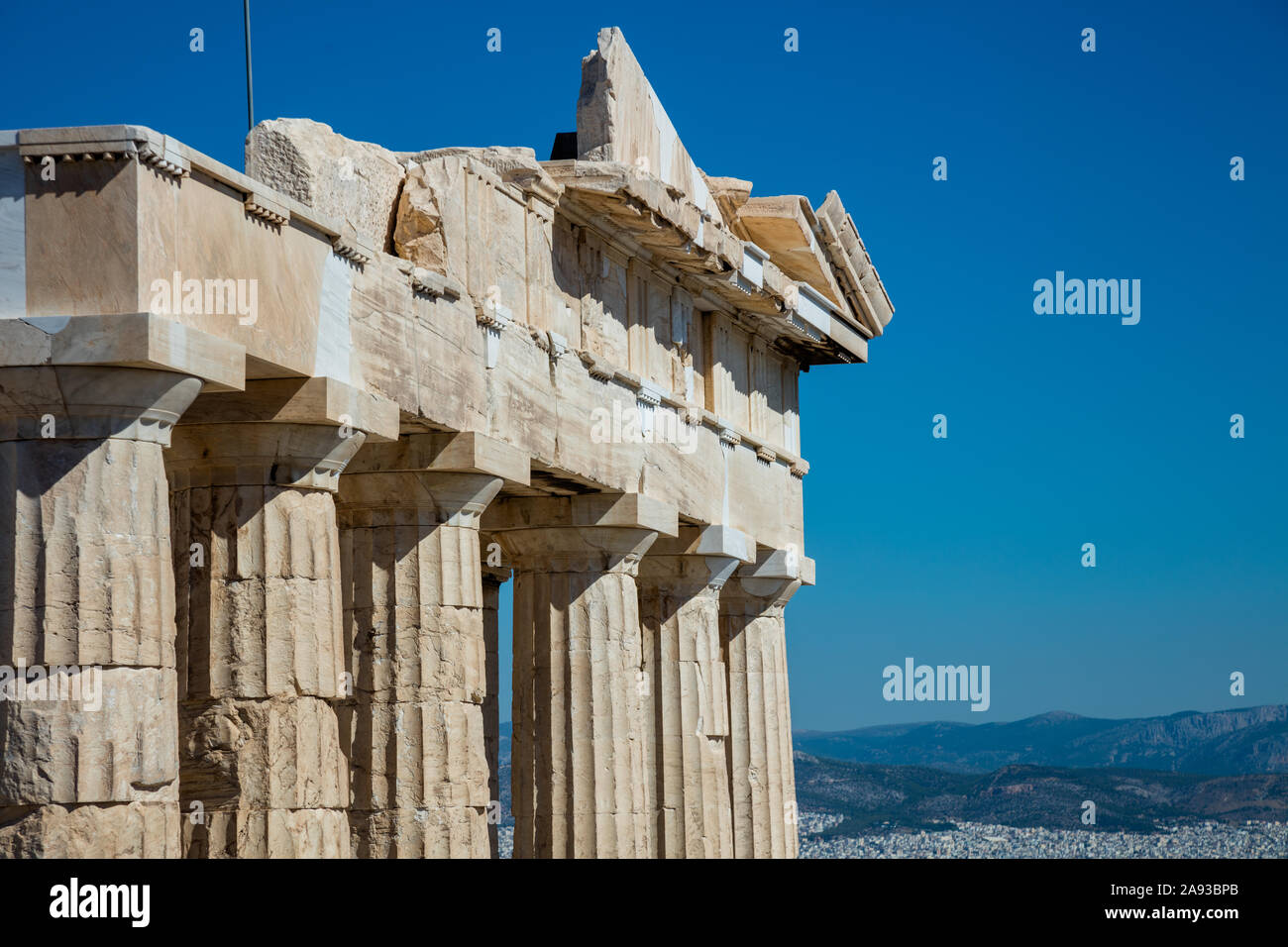 The Propylea atop the Acropolis Stock Photo - Alamy