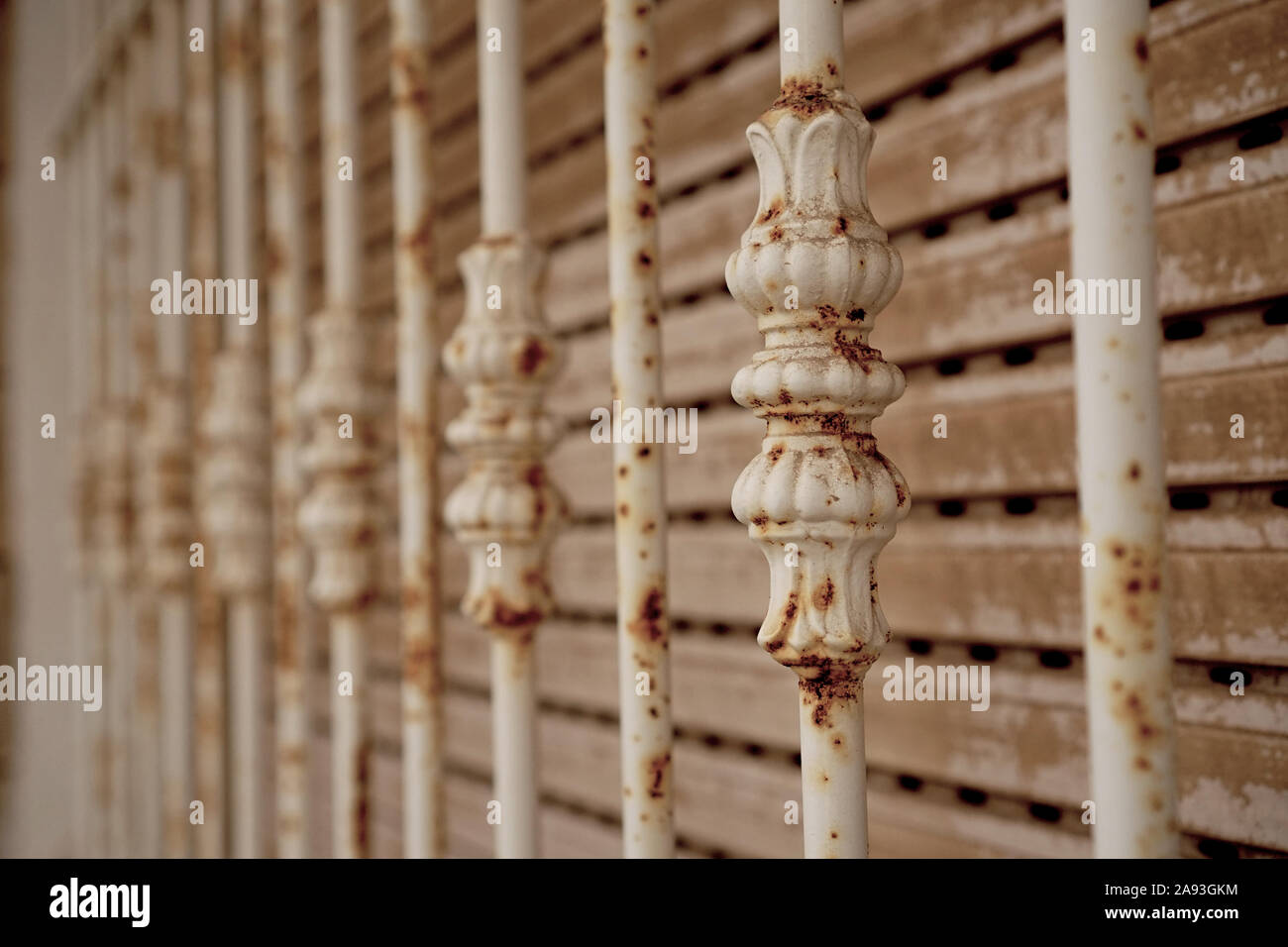 Ornate abstract metal railing pattern hi-res stock photography and ...