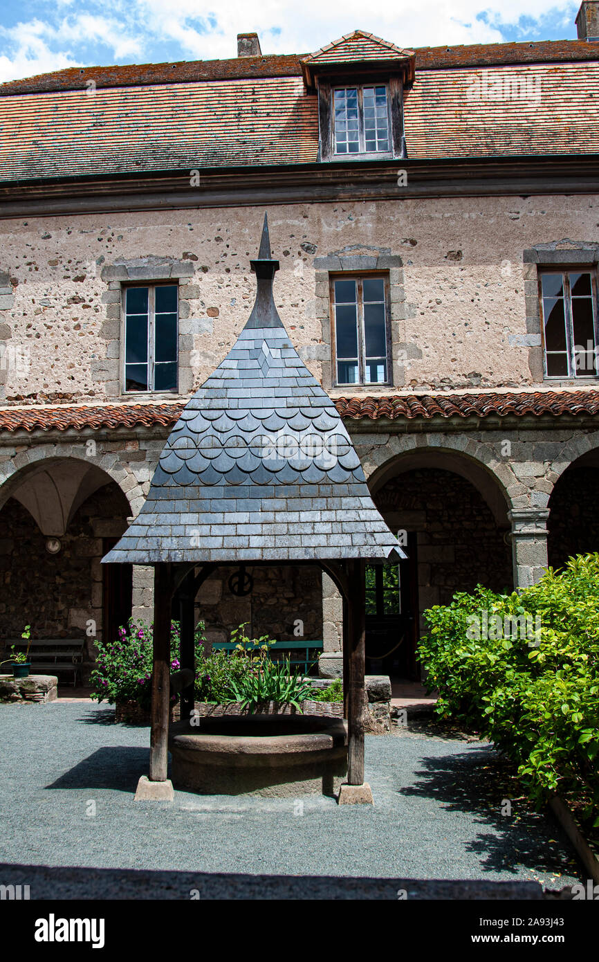 Fortified medieval monastery hi-res stock photography and images - Alamy