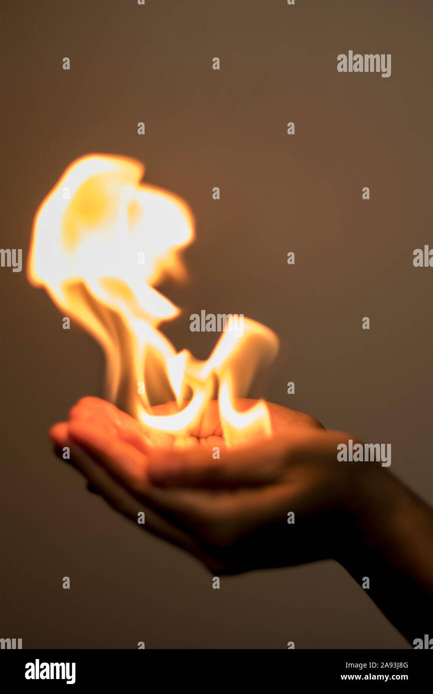 Pyro flare hi-res stock photography and images - Alamy