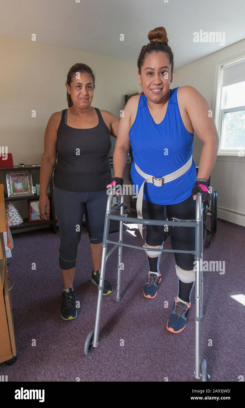 Spinal cord injury walking hi-res stock photography and images - Alamy
