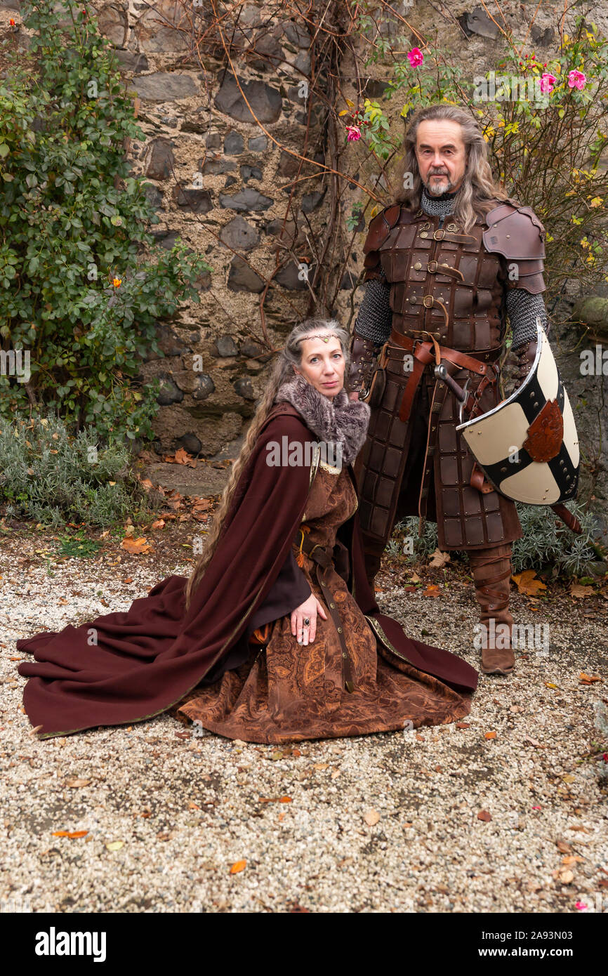 Medieval clothing hi-res stock photography and images - Alamy