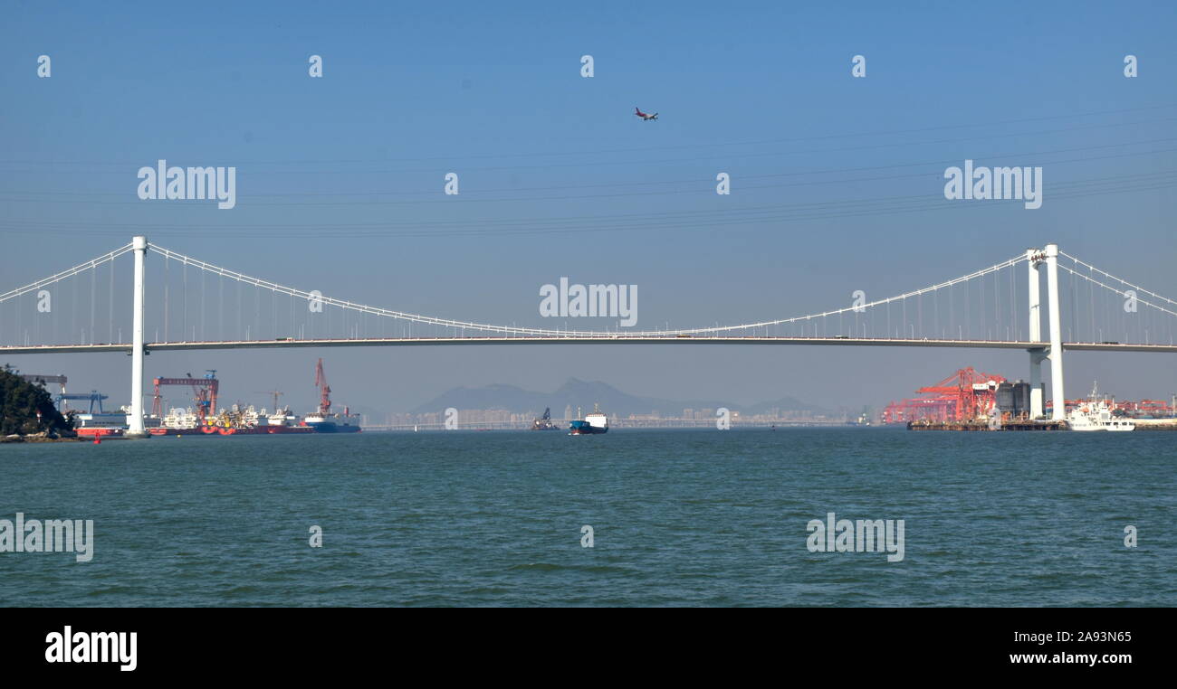 Haicang suspension bridge joining Xiamen island to mainland over East ...