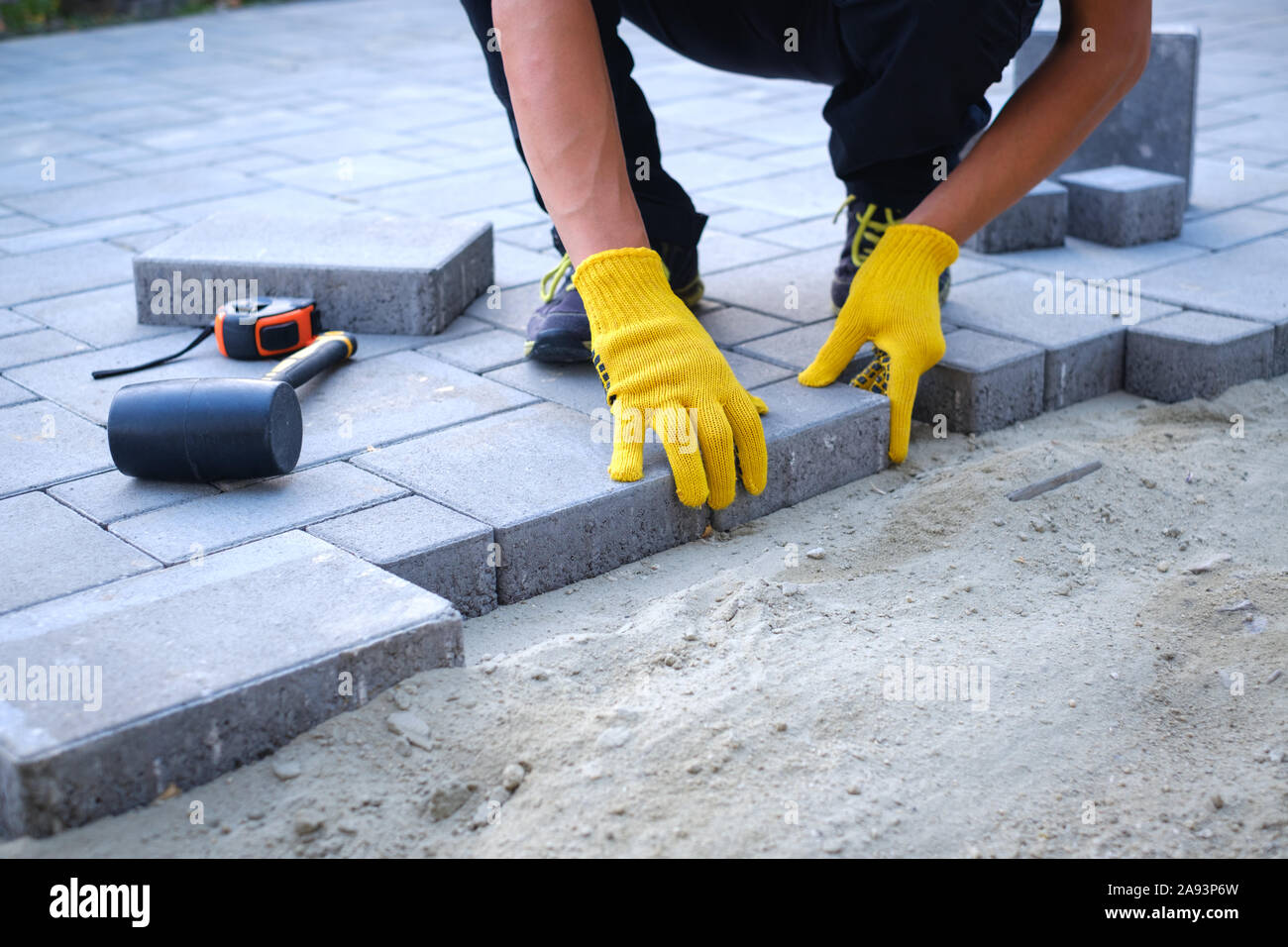 Concrete block foundation hi-res stock photography and images - Alamy