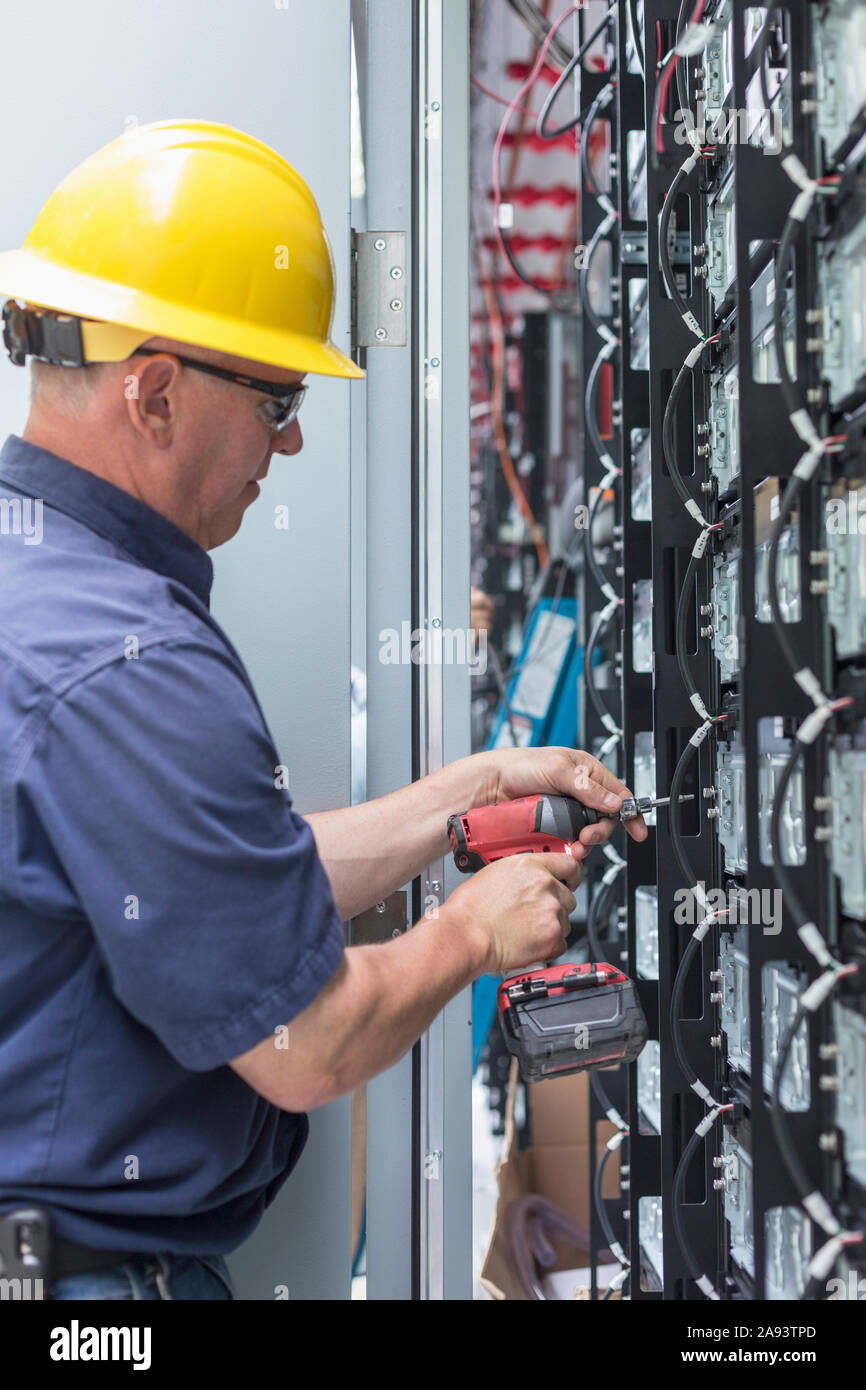 Engineer and hard hat back view hi-res stock photography and images - Alamy