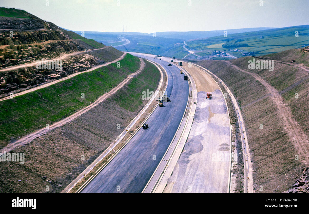The M62 motorway under construction at the Scammonden cutting, in the ...