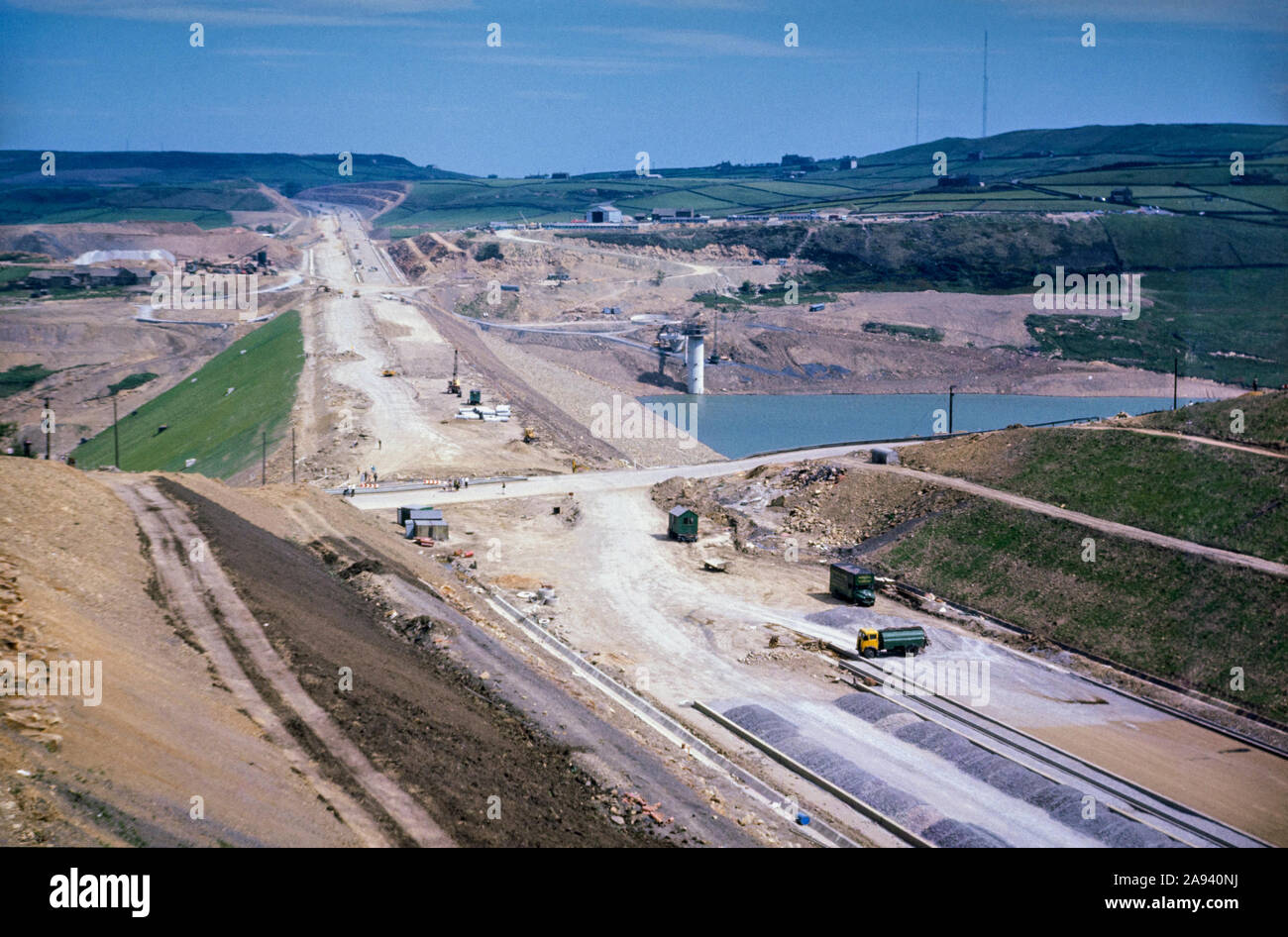 Scammonden dam hi-res stock photography and images - Alamy