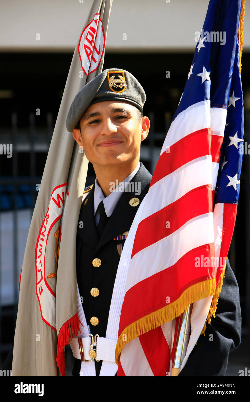 Rotc uniform hi-res stock photography and images - Alamy