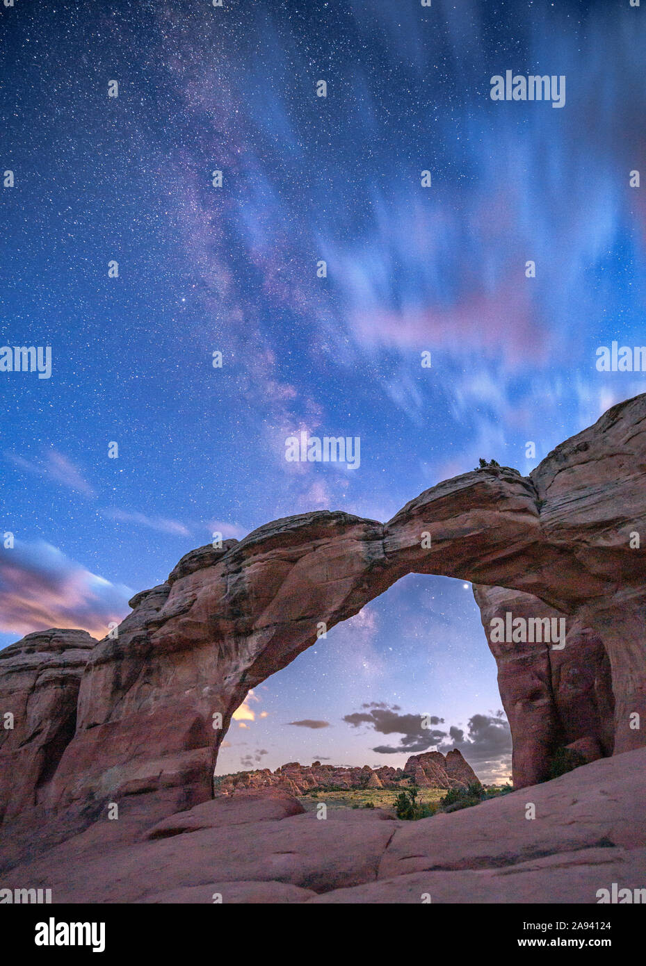 Twilight landscapes hi-res stock photography and images - Alamy