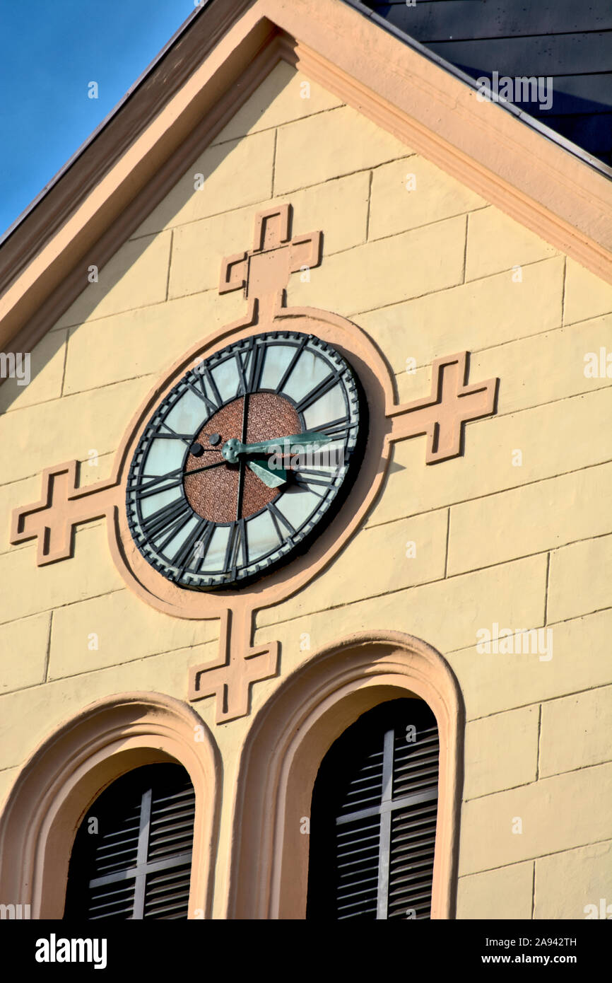 Close up clock church hi-res stock photography and images - Alamy