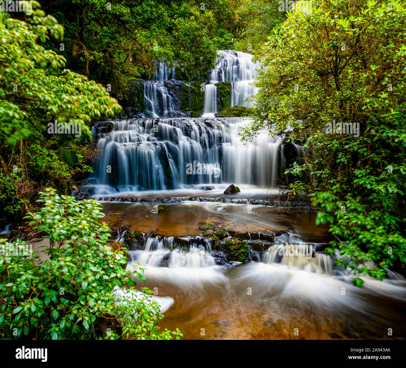 Purakaunui waterfall hi-res stock photography and images - Alamy