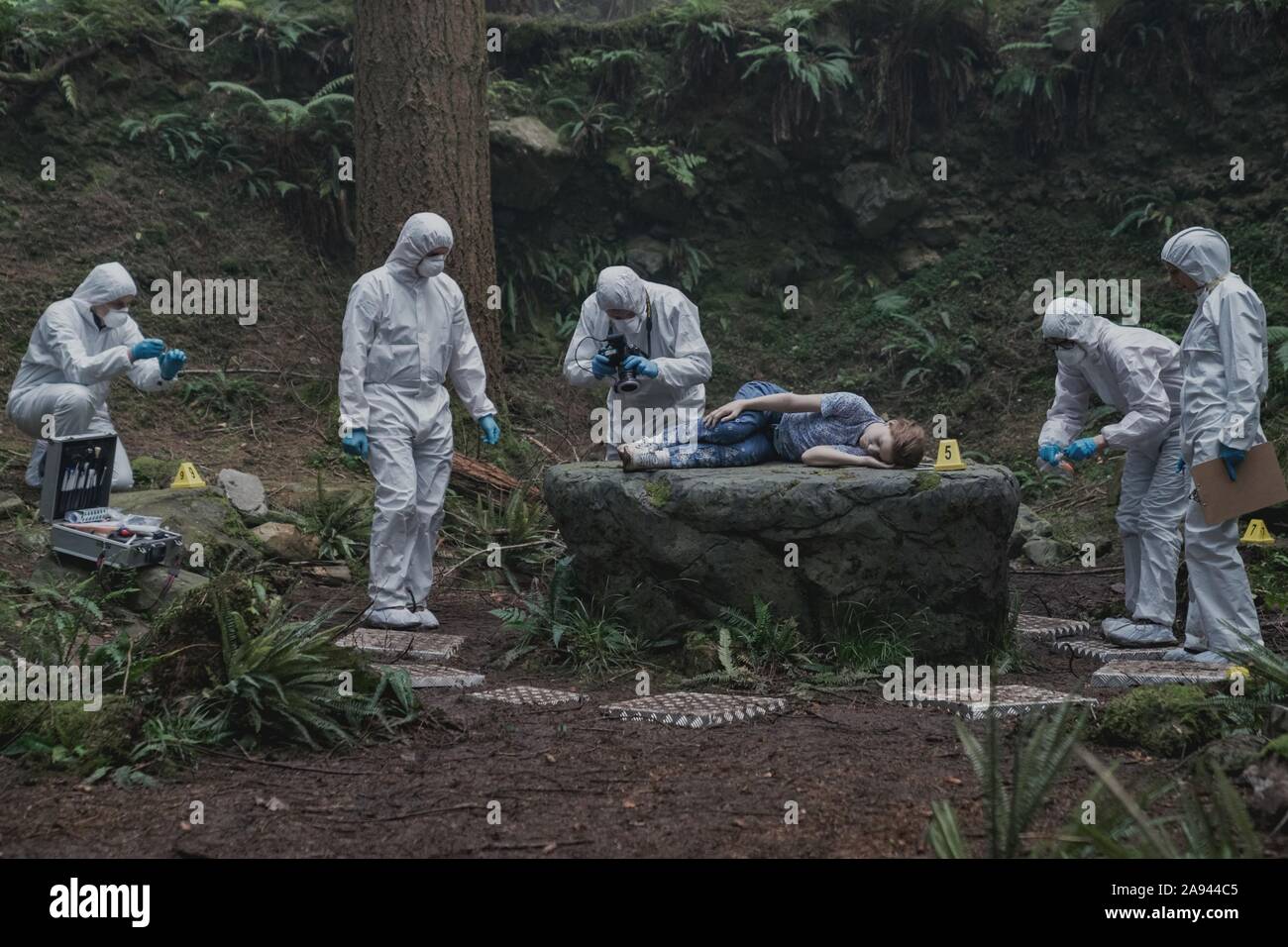 DUBLIN MURDERS, Amy Macken (center), (Season 1, Episode 101, aired ...