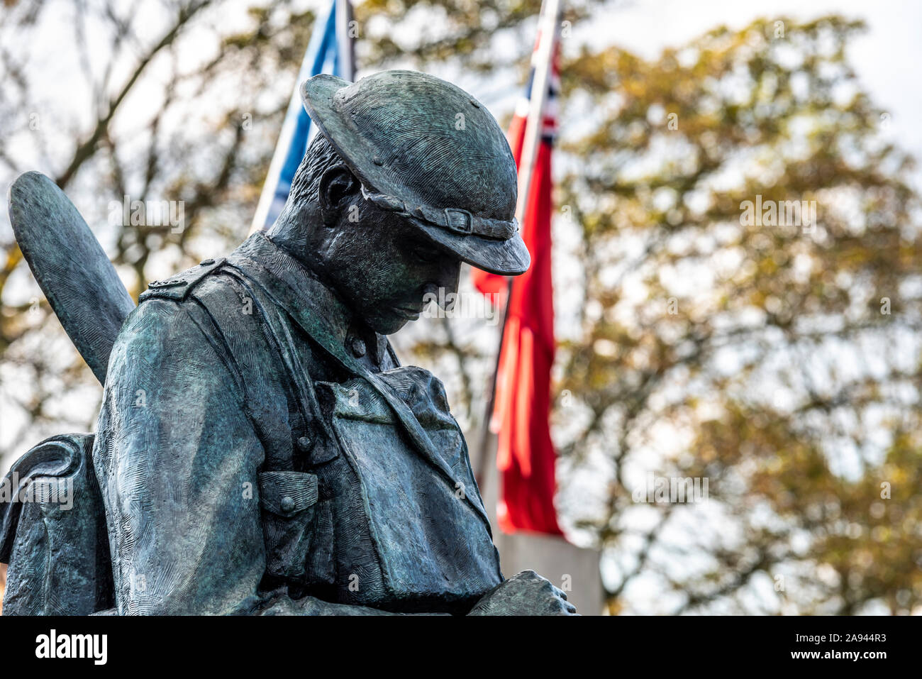 Bronze statue of a British ‘Tommy’ soldier in front of the Southend war ...