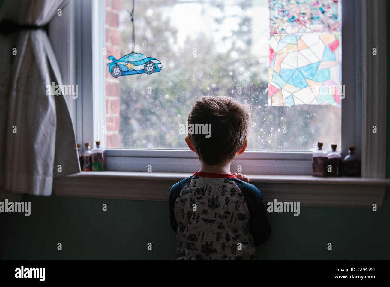 Boy coloring bedroom hi-res stock photography and images - Alamy