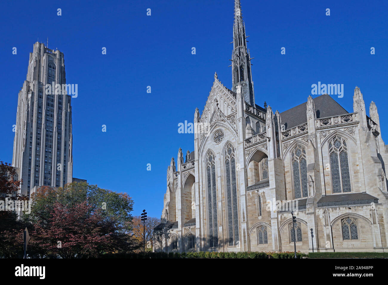 PITTSBURGH - NOVEMBER 2019: University of Pittsburgh campus with ...