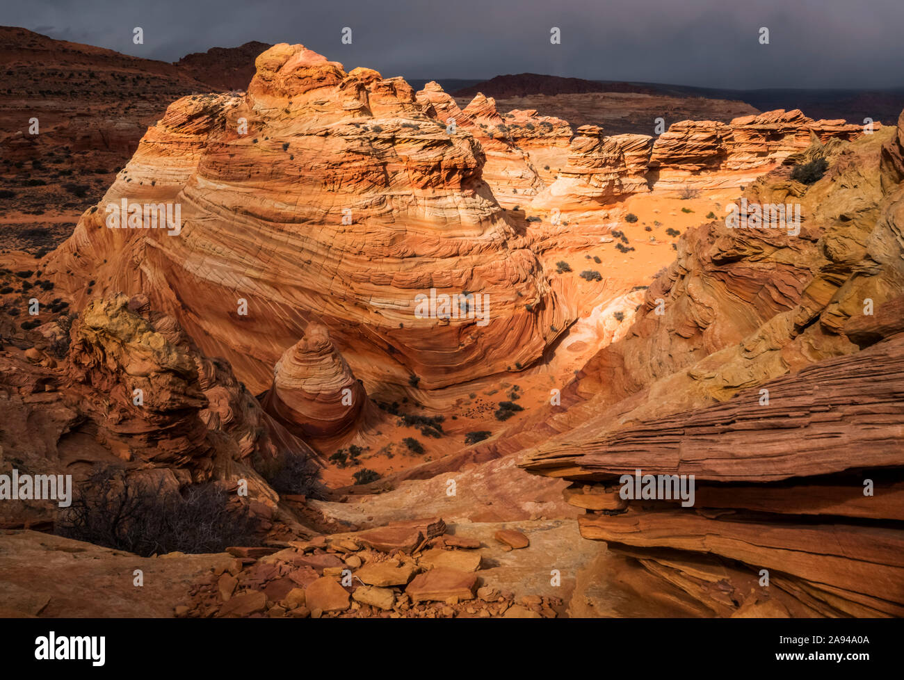 The amazing sandstone and rock formations of South Coyote Butte ...