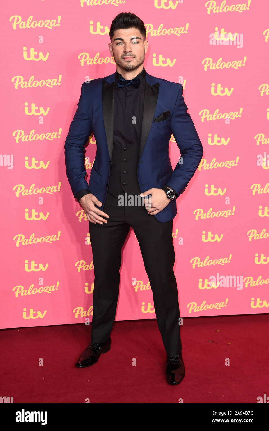 Anton danyluk arriving hi-res stock photography and images - Alamy