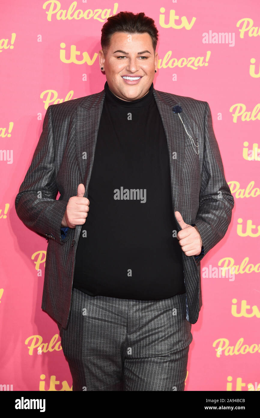 David potts itv hi-res stock photography and images - Alamy