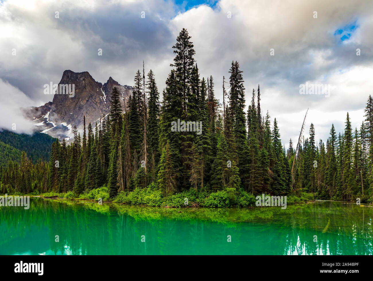 Emerald Lake And The Natural Bridge Yoho National Park British