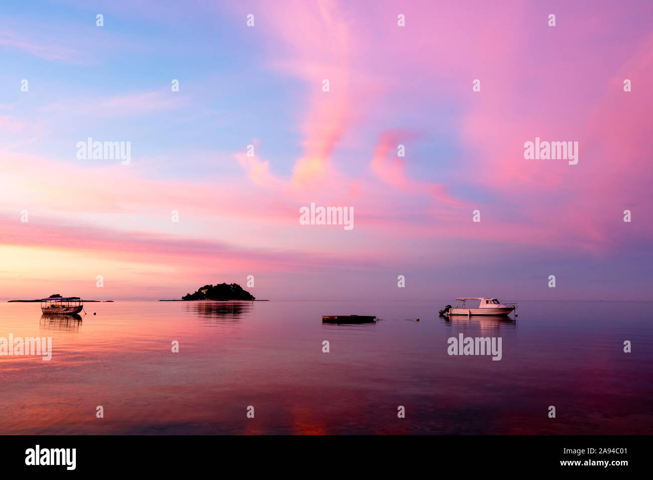 Fiji sunrise hi-res stock photography and images - Alamy