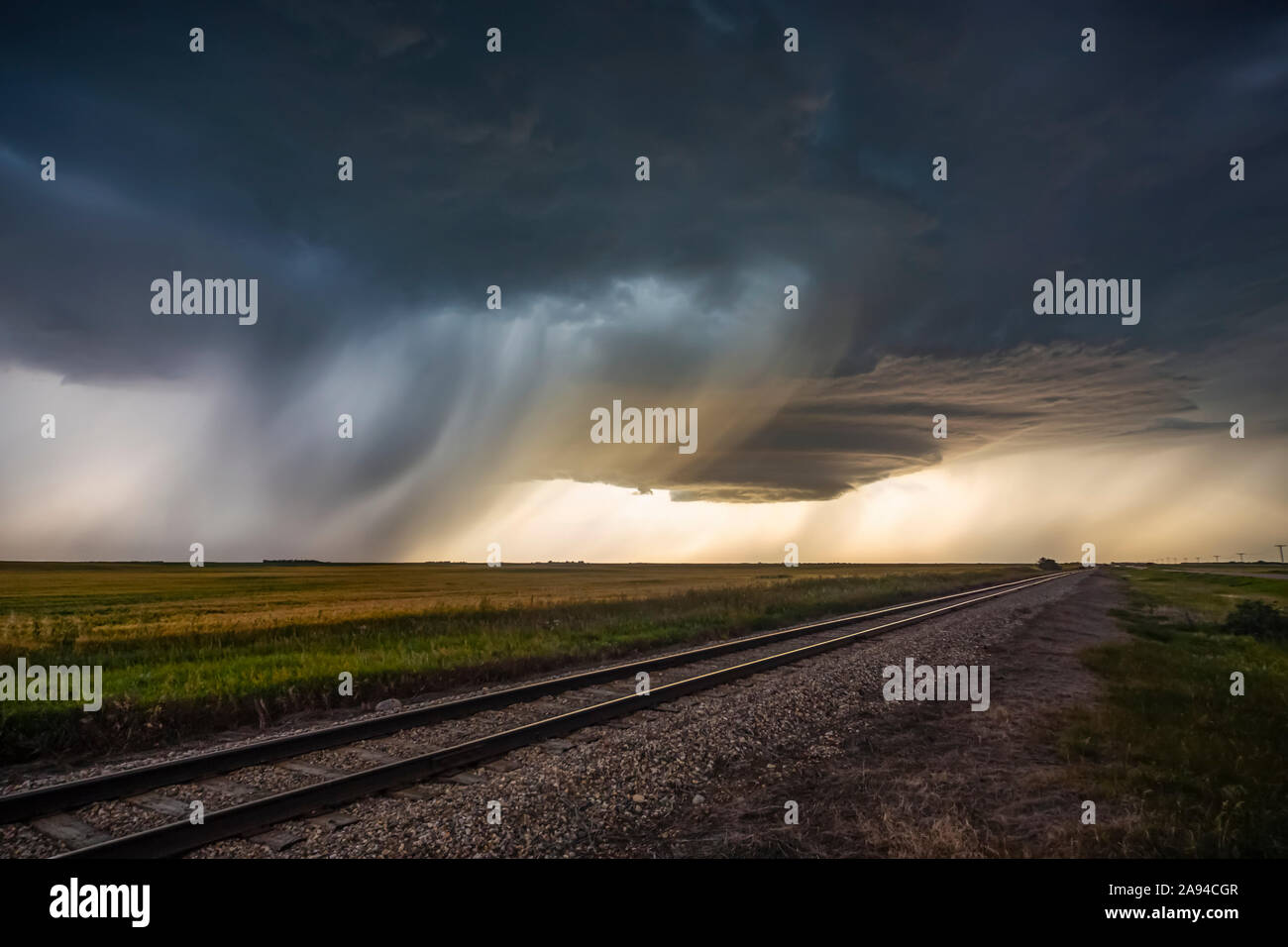 Rain clouds and railroad hi-res stock photography and images - Alamy