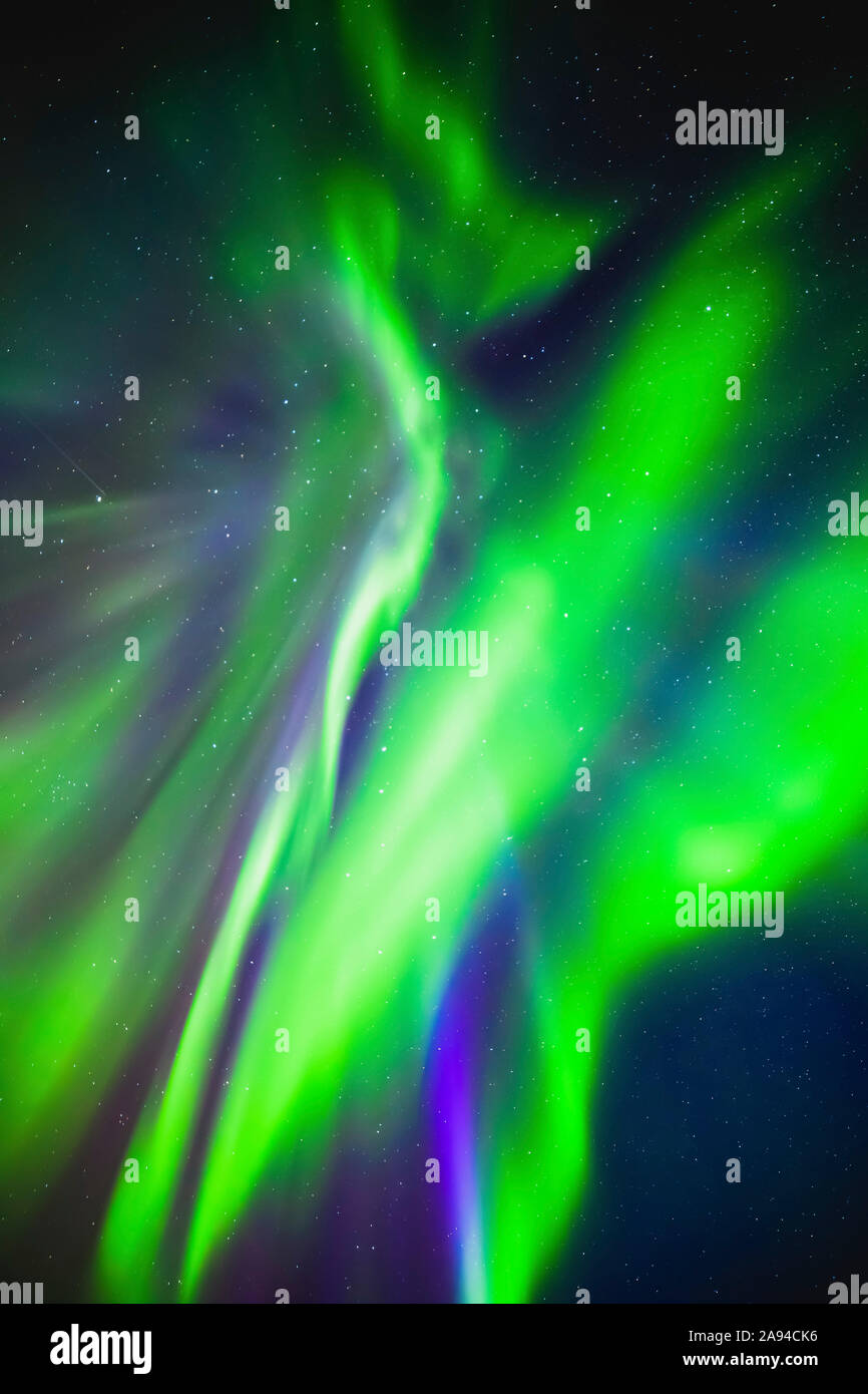 Green lights in the sky hi-res stock photography and images - Alamy