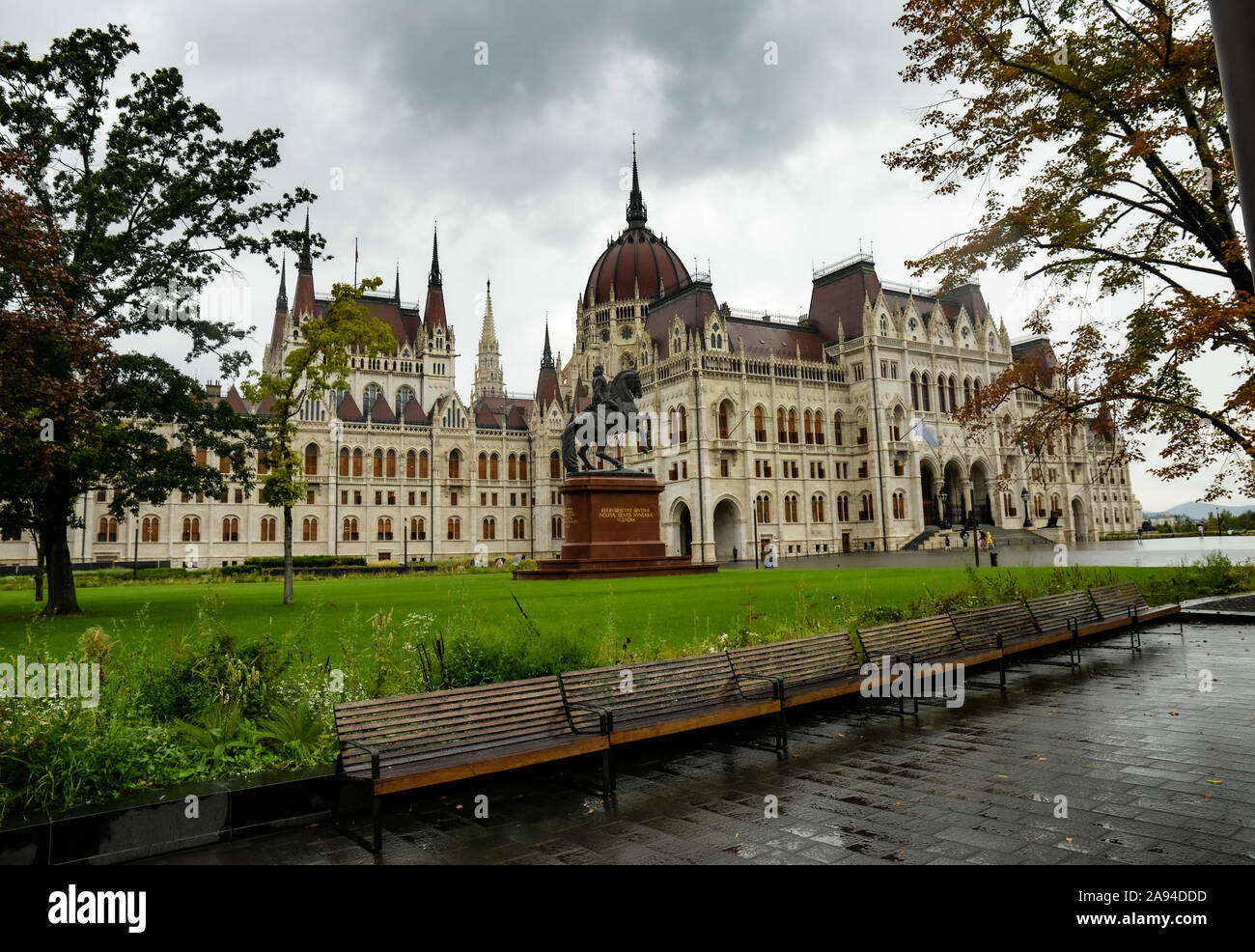 Parliament dome hi-res stock photography and images - Alamy