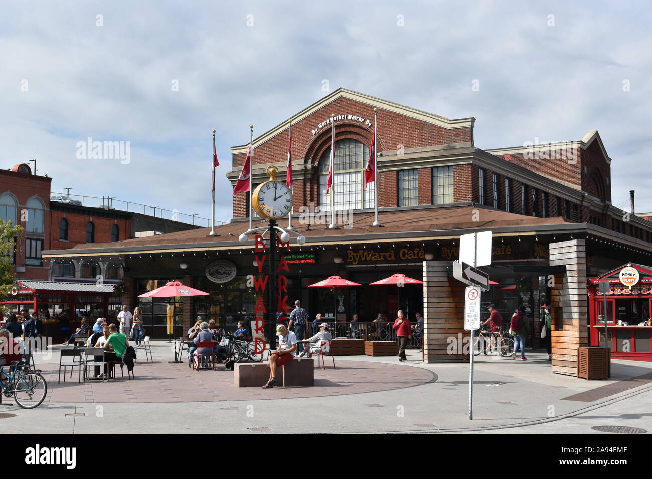 Marche byward hi-res stock photography and images - Alamy