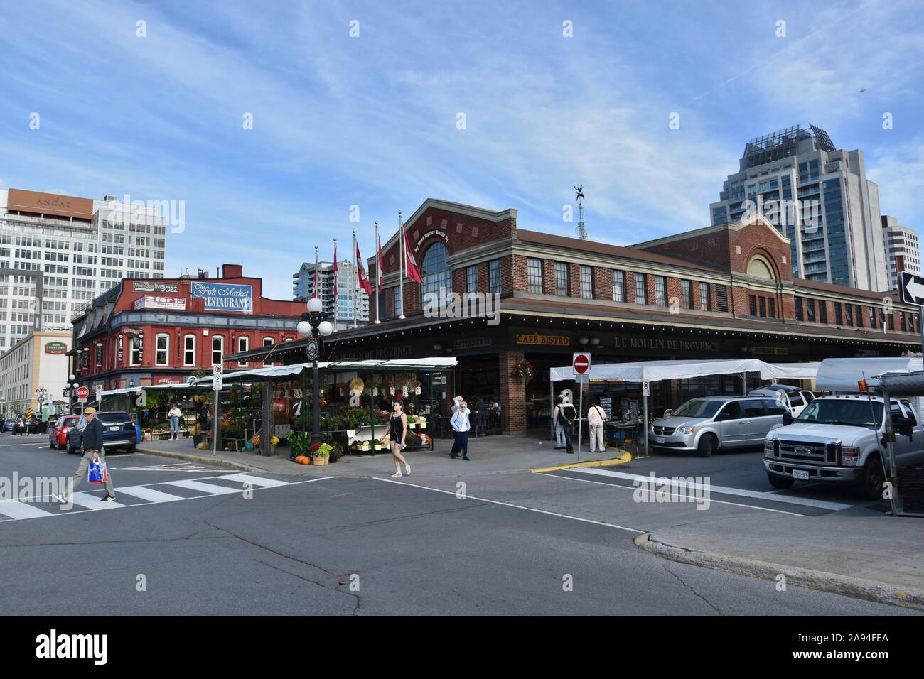 Marche Byward High Resolution Stock Photography and Images - Alamy