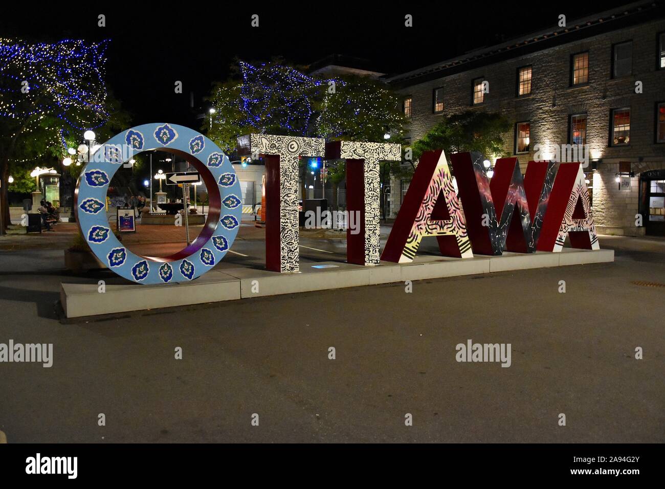 The iconic Ottawa sign near Byward Market, Ottawa, Ontario, Canada ...