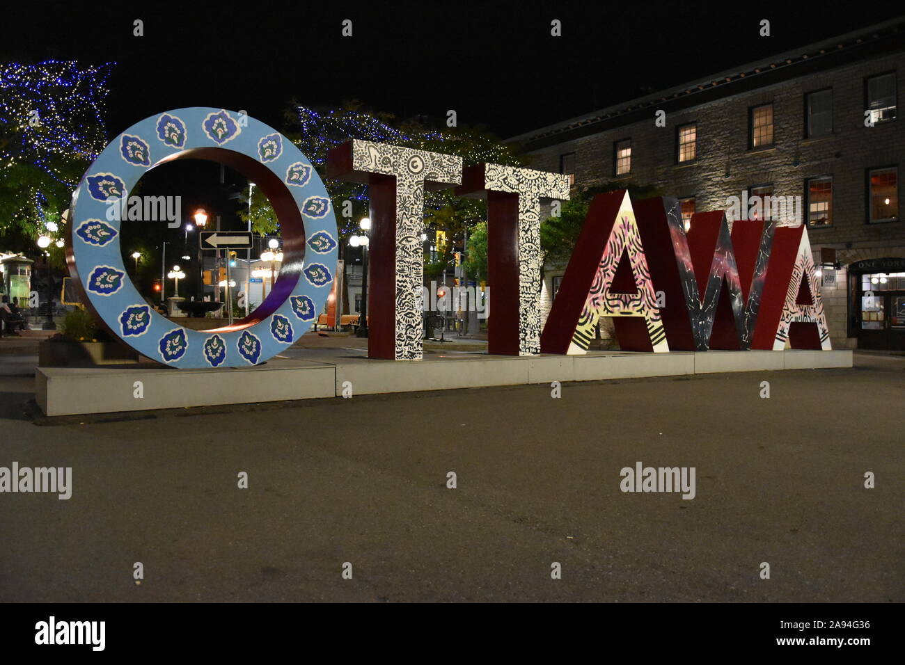 Ottawa tourism spot hi-res stock photography and images - Alamy