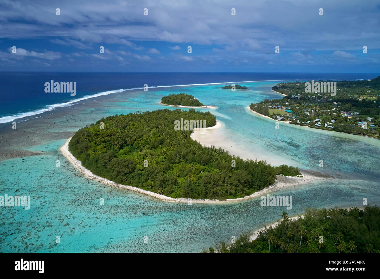 Oneroa Island, Muri Lagoon, Rarotonga, Cook Islands, South Pacific ...