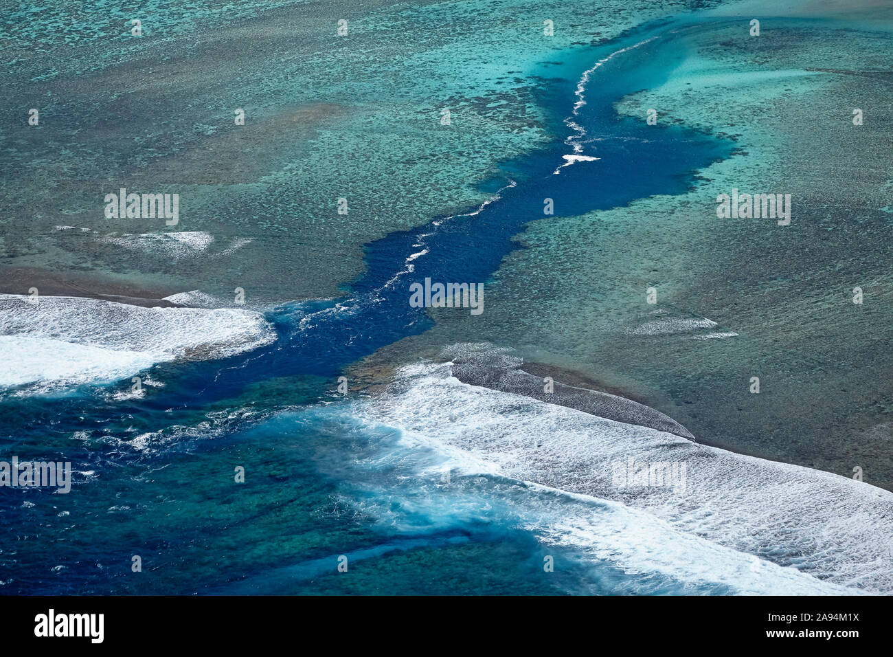 Channel in the reef, Avaavaroa Tapere, by Turoa Beach, Rarotonga, Cook ...