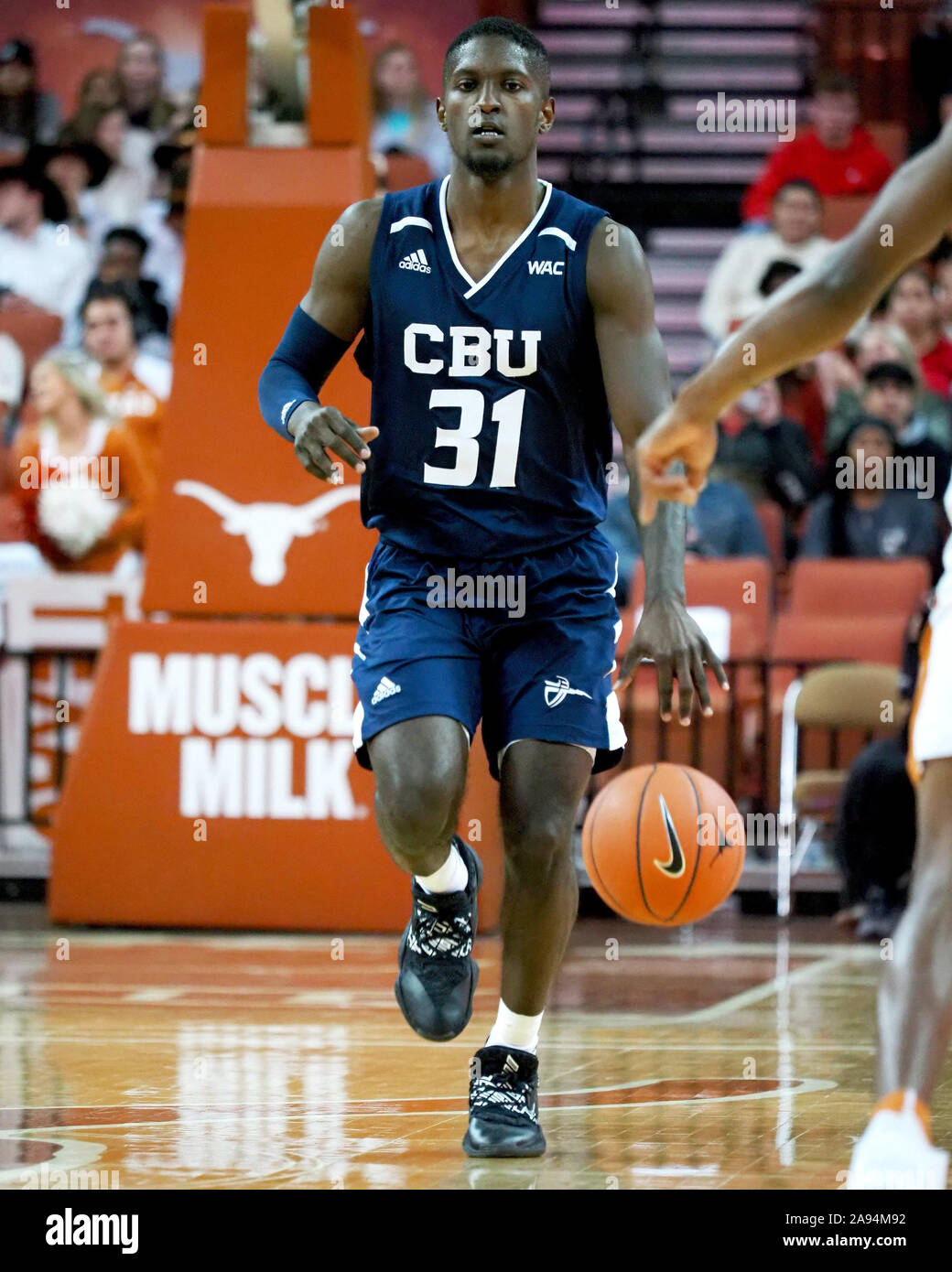 Texas, USA. 12th Nov, 2019. Ferron Flavors Jr #31 of the California ...