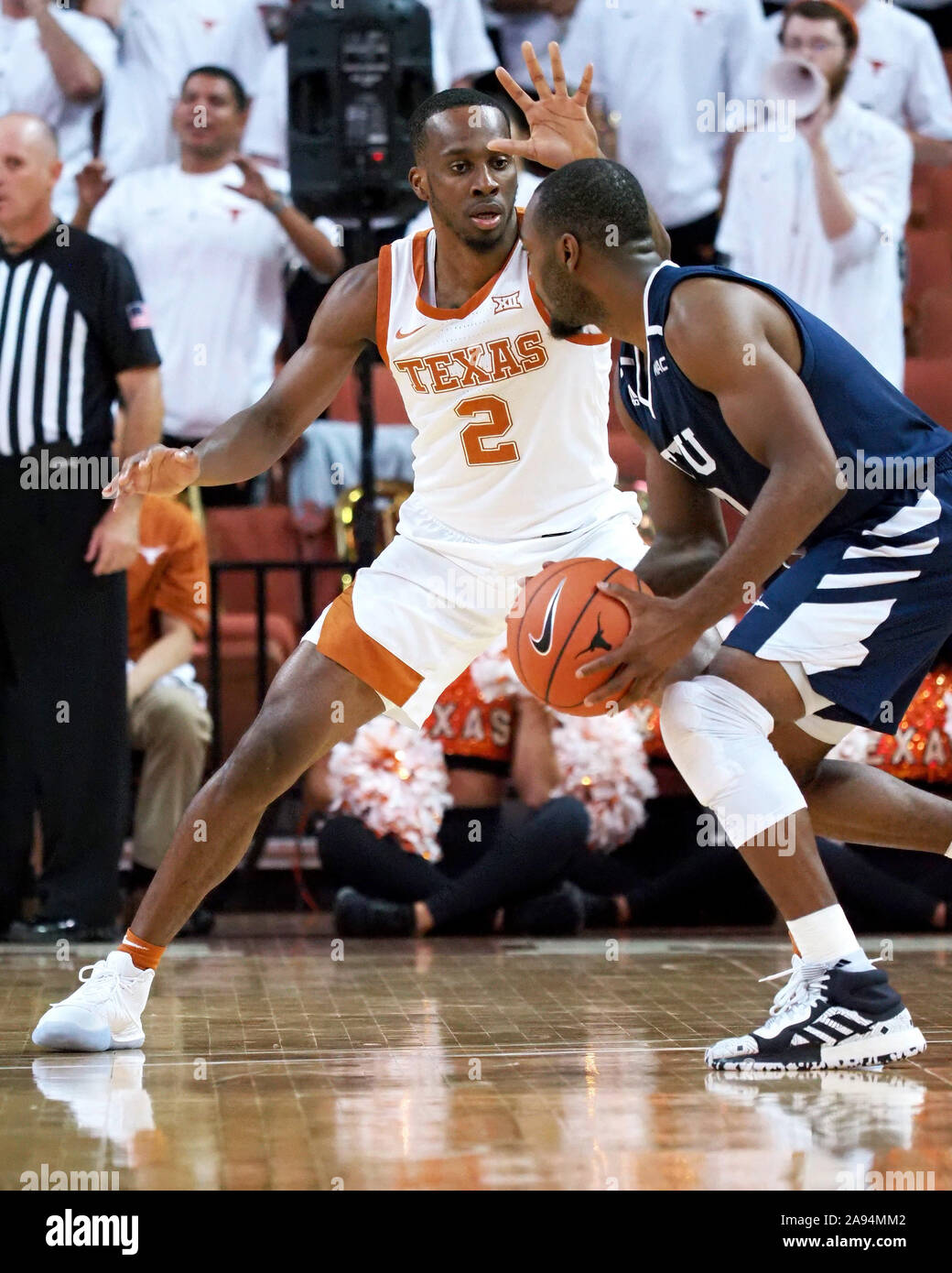 Texas, USA. 12th Nov, 2019. Matt Coleman III #2 of the Texas Longhorns ...