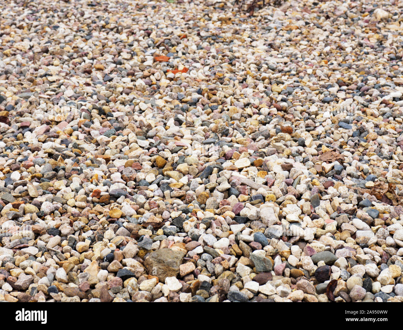 Small stone cottage rock wall hi-res stock photography and images - Alamy