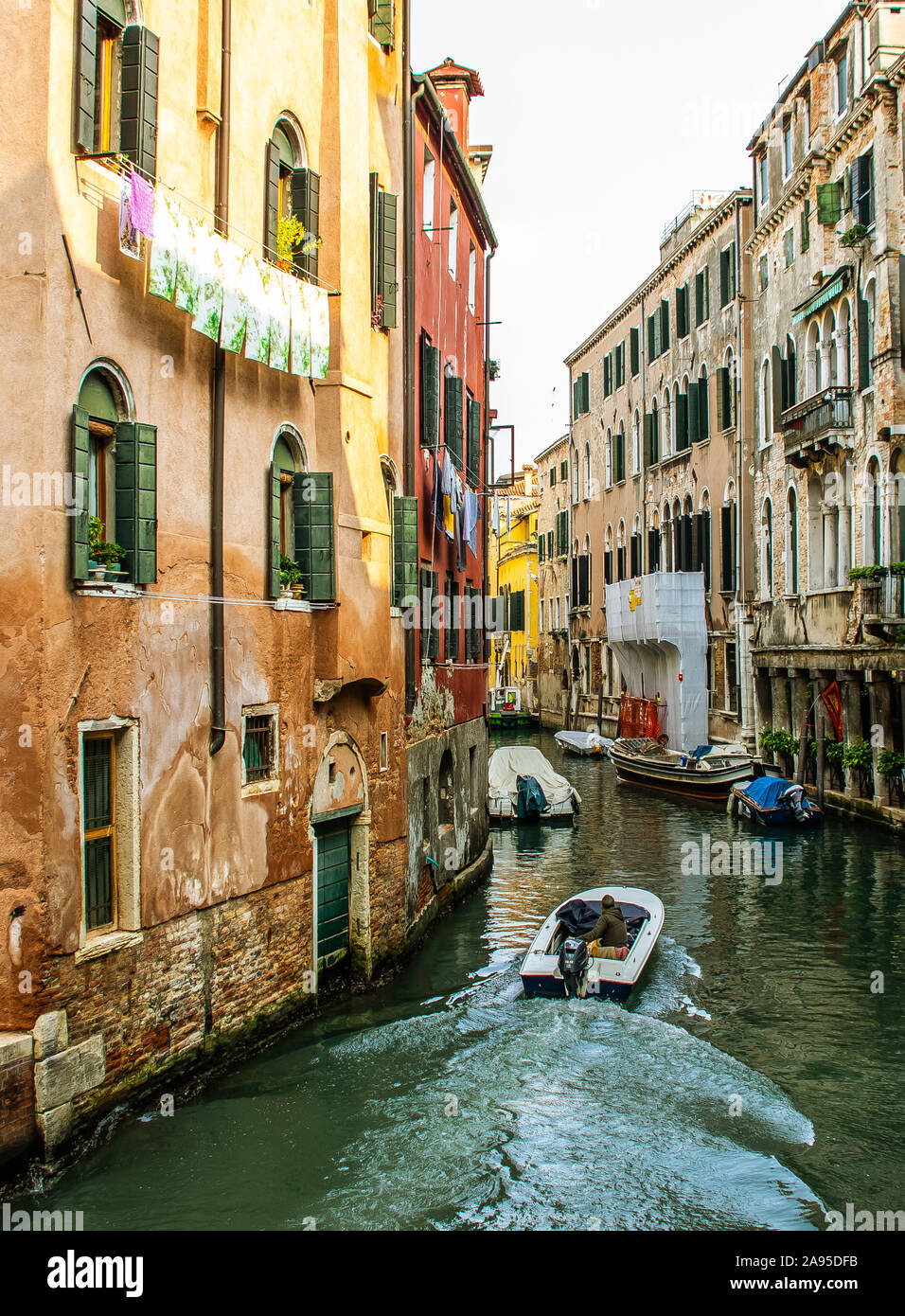Italy venice boat on hi-res stock photography and images - Alamy