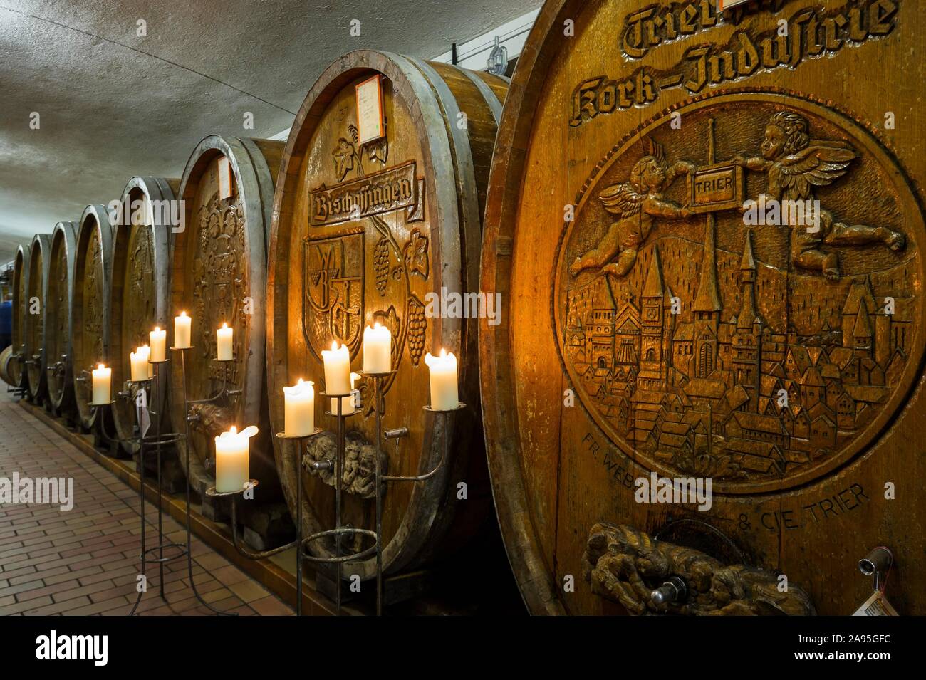 Old wine barrels, Badischer Winzerkeller, Breisach am Rhein, Breisgau ...
