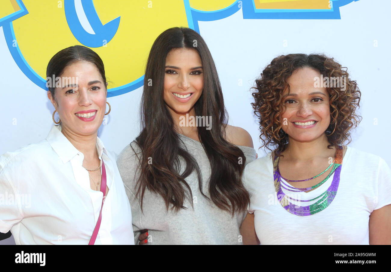 Premiere Of Season 2 Of "LA GOLDA" Featuring: Ana Ortiz, Roselyn ...