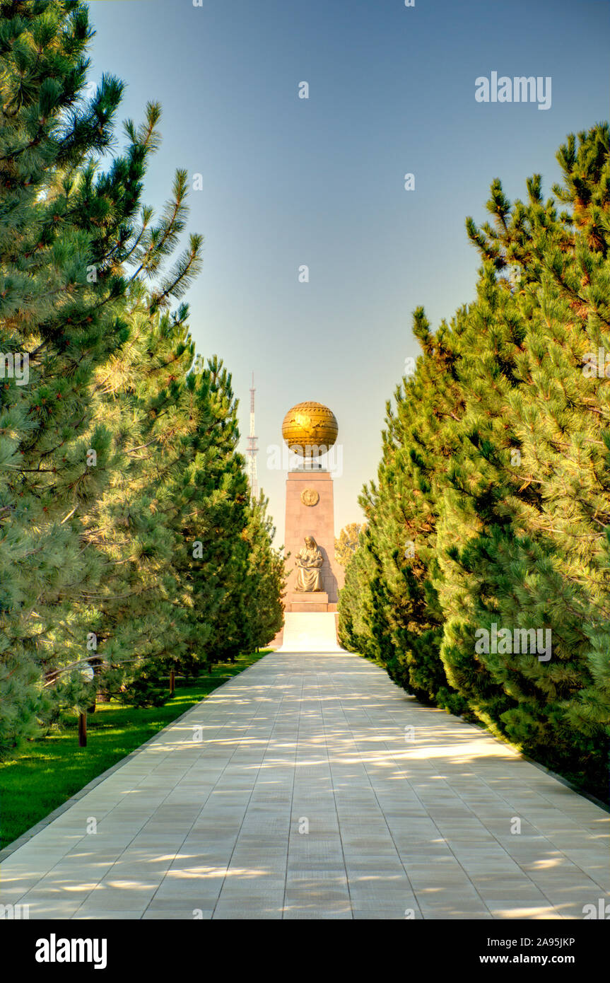 Tashkent skyline hi-res stock photography and images - Alamy