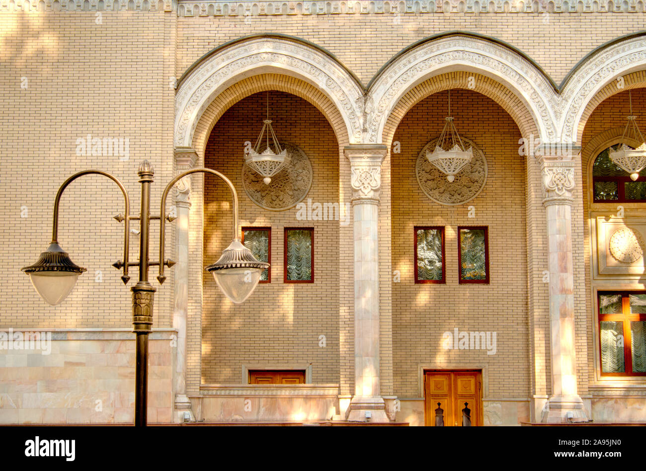 Asia uzbekistan tashkent exterior palace hi-res stock photography and ...