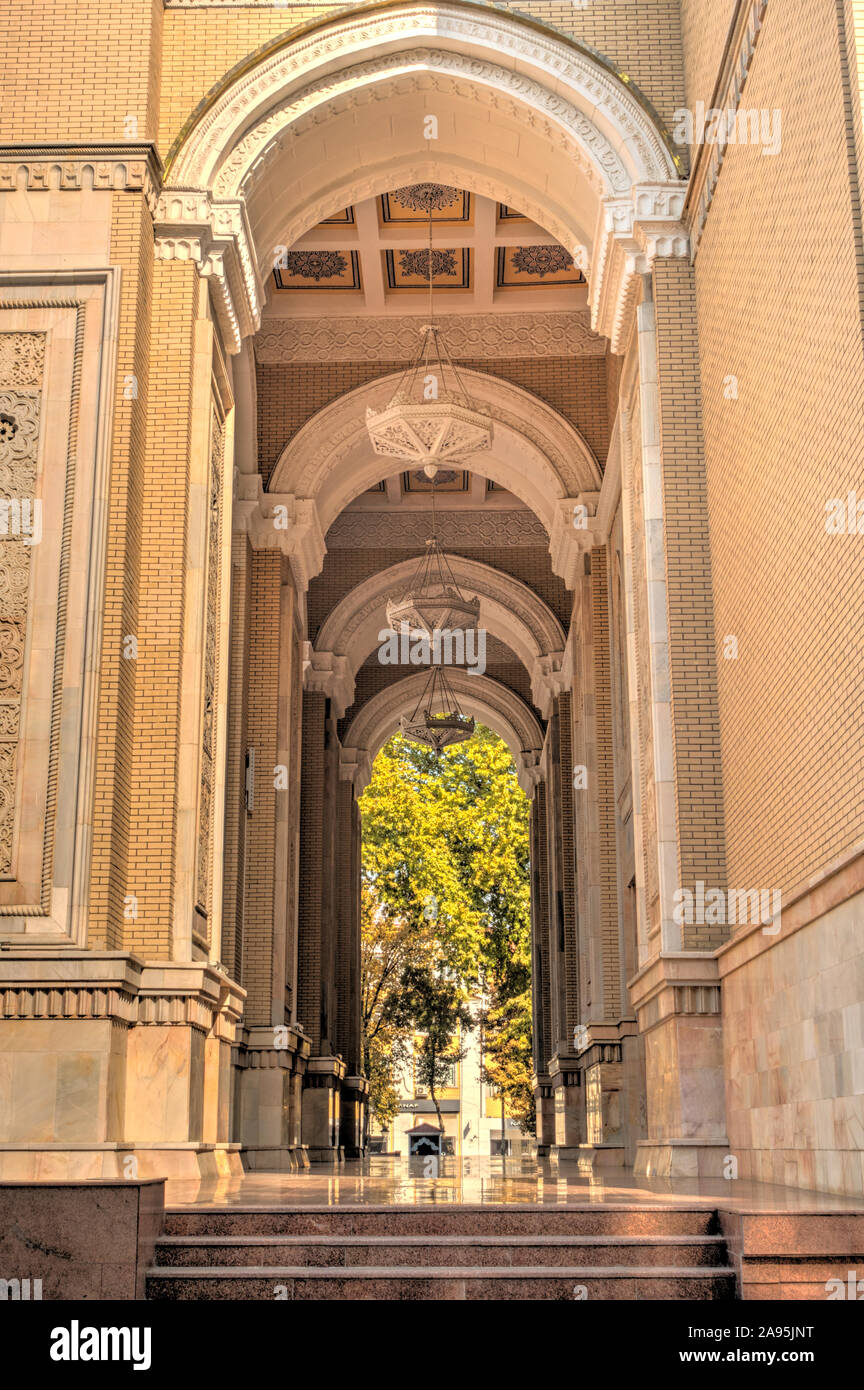 Tashkent Opera, Uzbekistan Stock Photo - Alamy