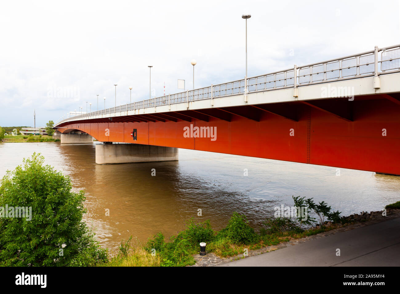 Vienna danube river bridge hi-res stock photography and images - Alamy
