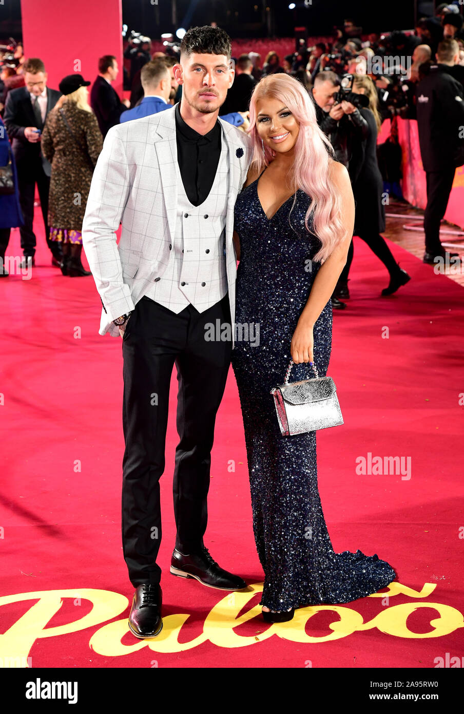 Sam chaloner and chloe chaloner hi-res stock photography and images - Alamy