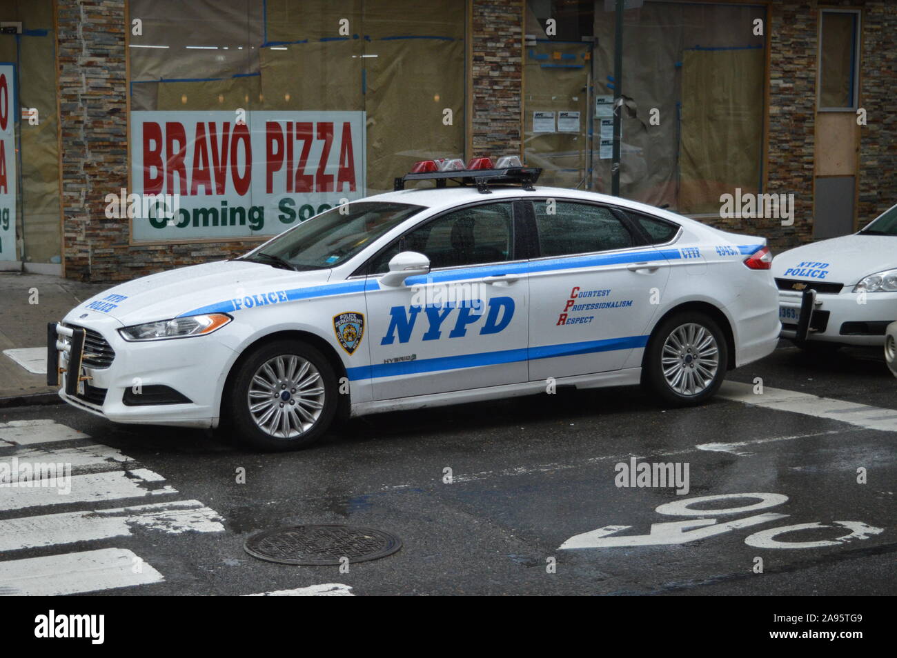 Nypd police car lights hi-res stock photography and images - Alamy