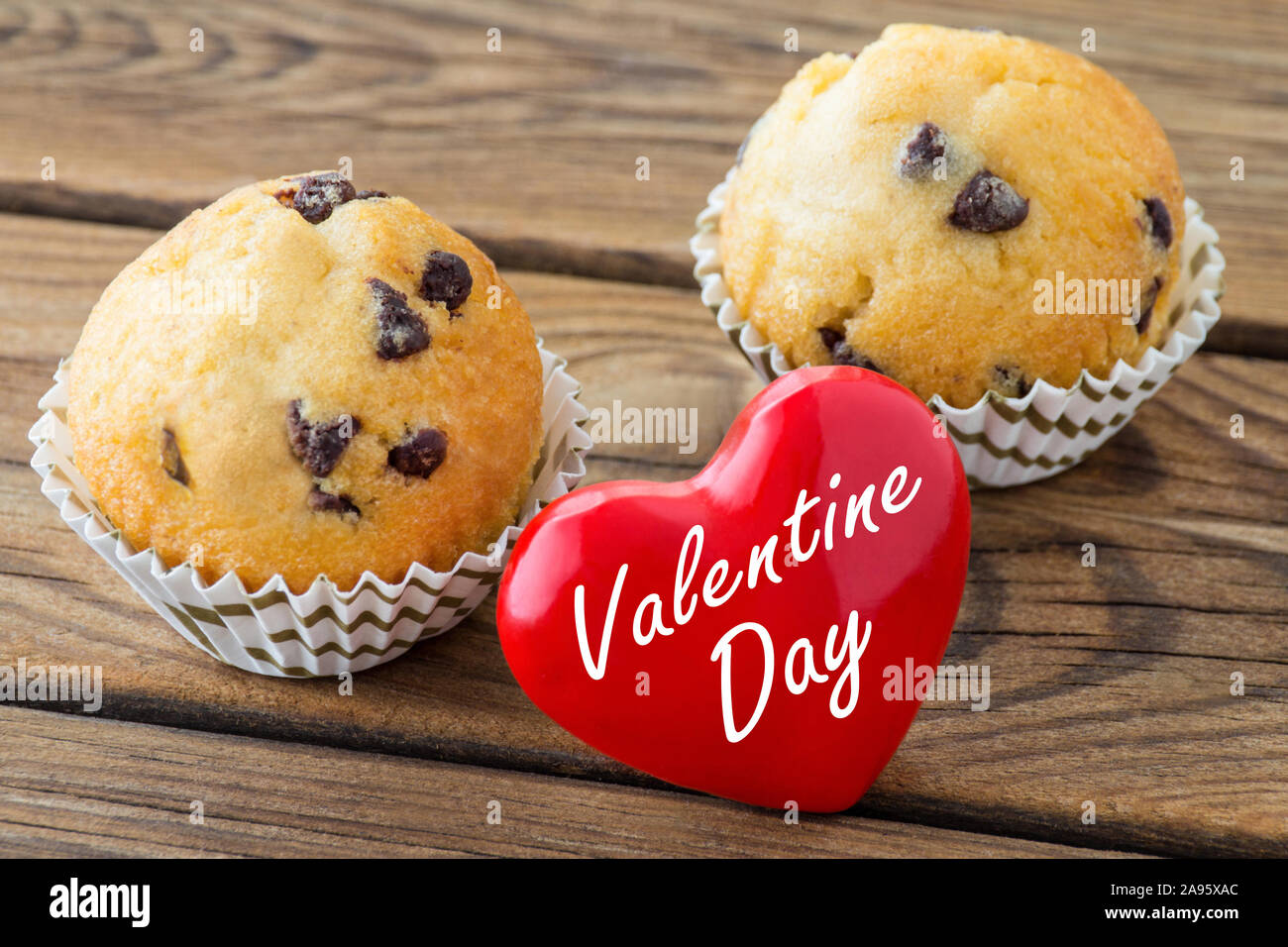 Heart and muffins Stock Photo - Alamy