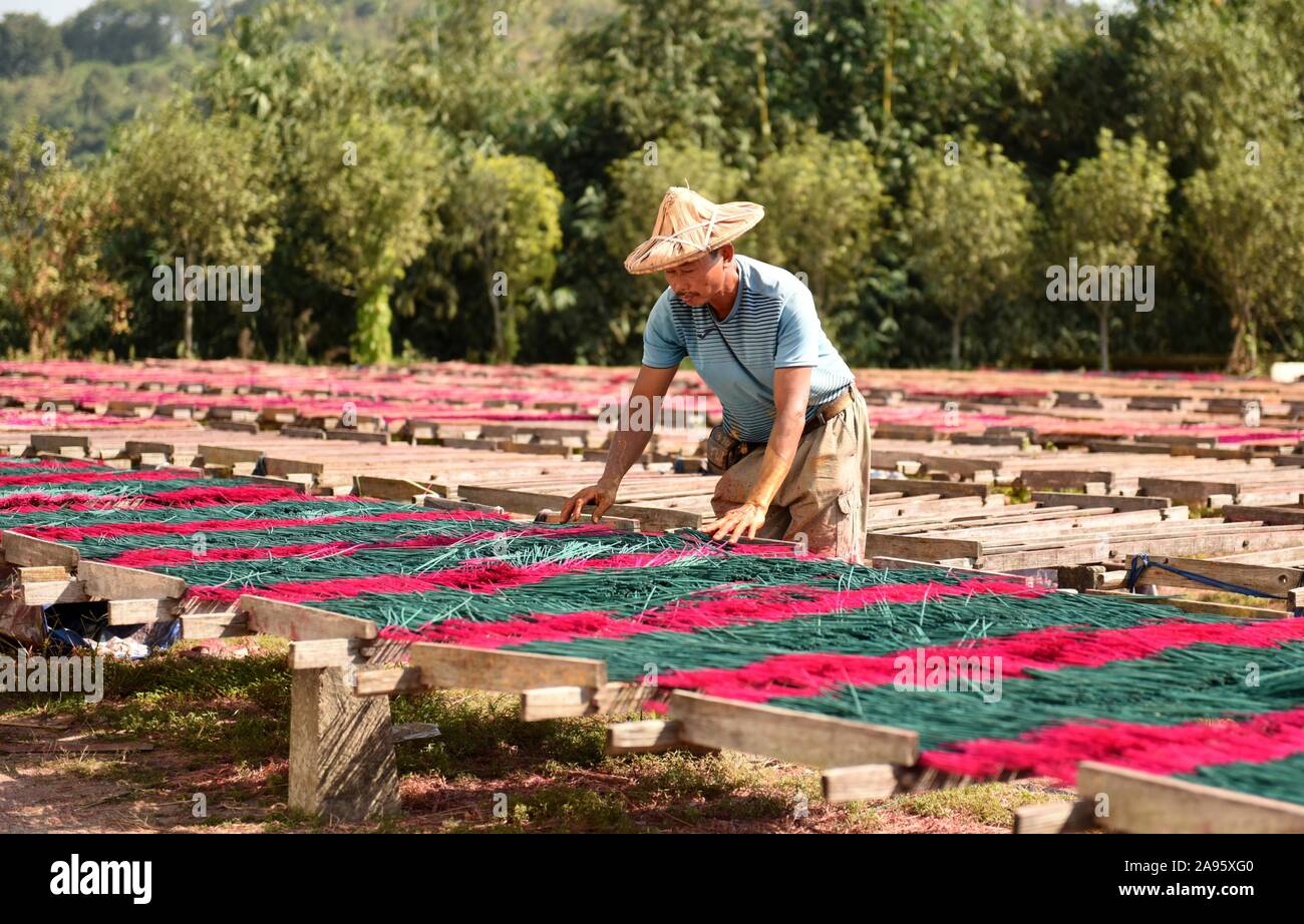Incense production hi-res stock photography and images - Alamy