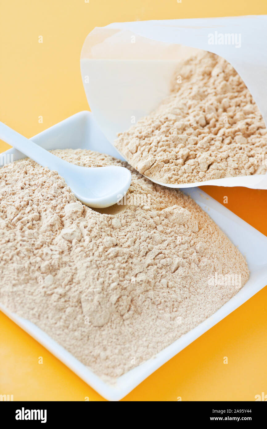 Maca powder hi-res stock photography and images - Alamy